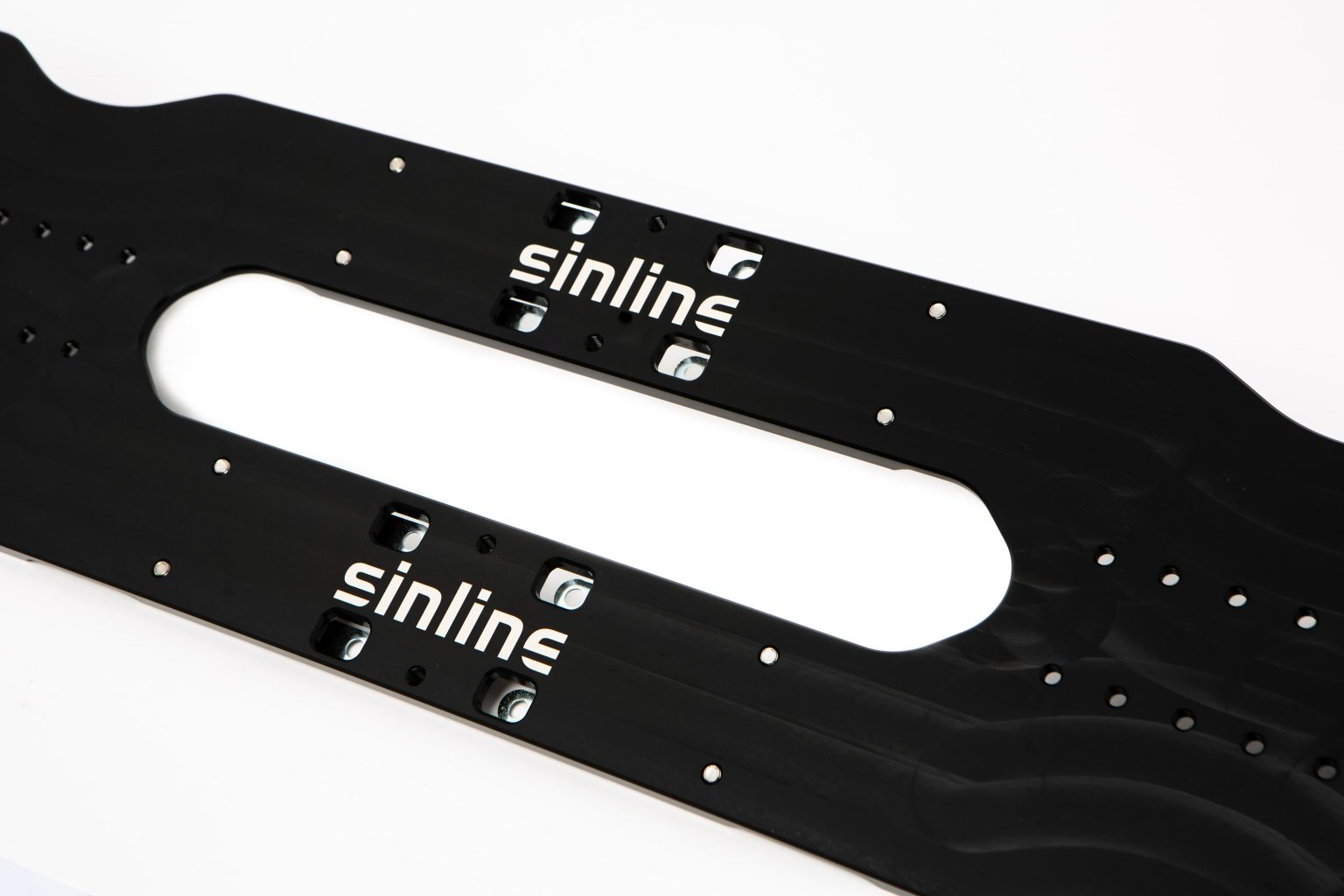 SinLine - One Edge Carving Mechanics for Snowbarding